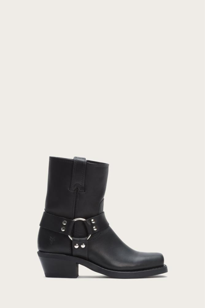 Frye Women HARNESS 8R BLACK/OILED LEATHER – Frye Canada